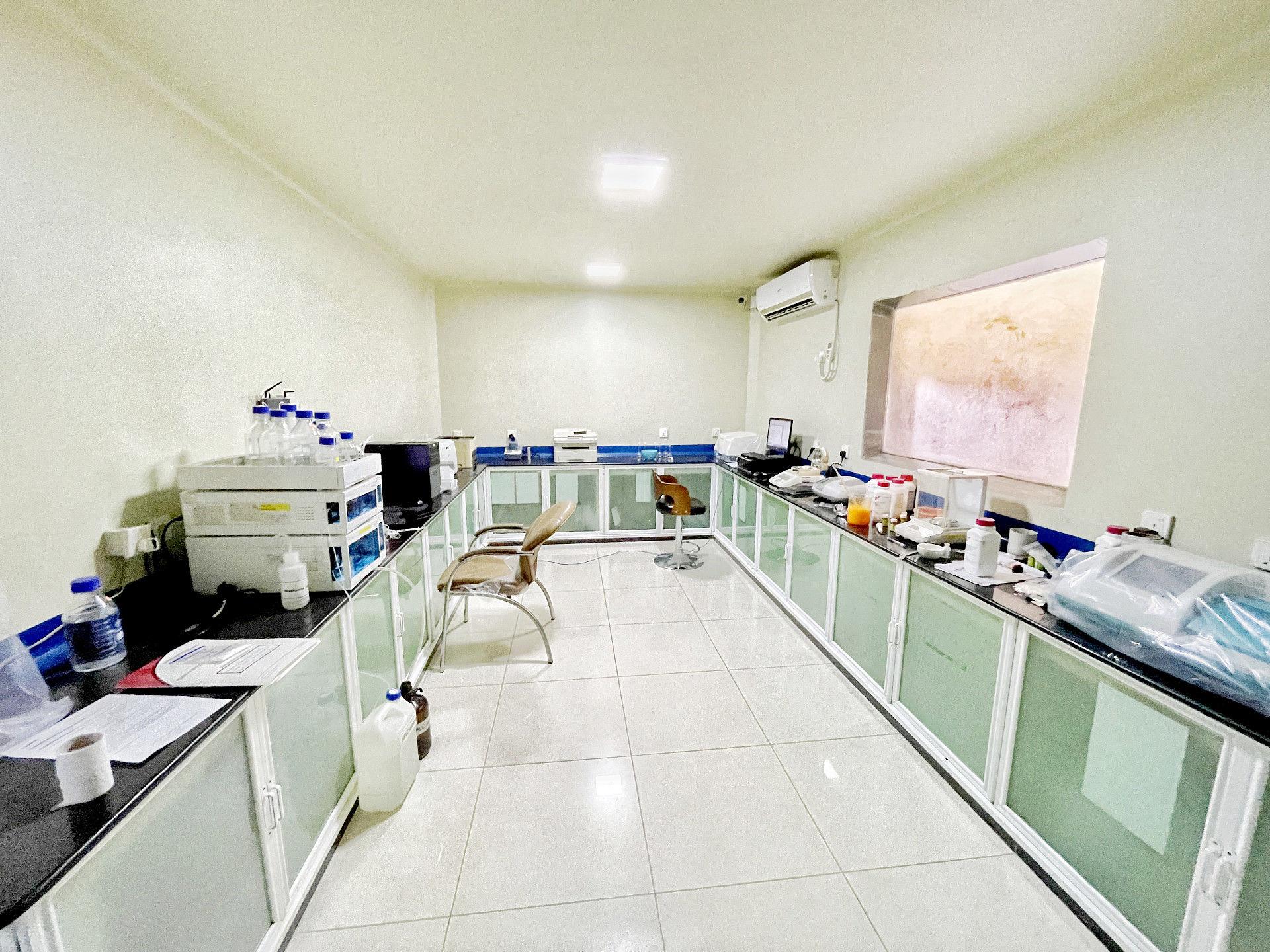 Dew-Max Pharmaceuticals